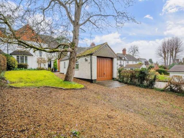 3 Bedroom Semi Detached House