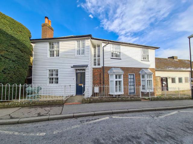 3 Bedroom Semi Detached House