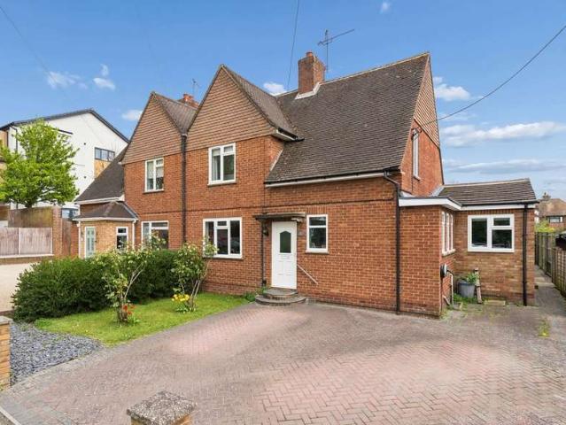 3 Bedroom Semi Detached House