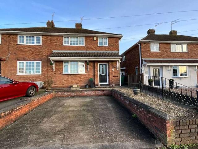 3 Bedroom Semi Detached House