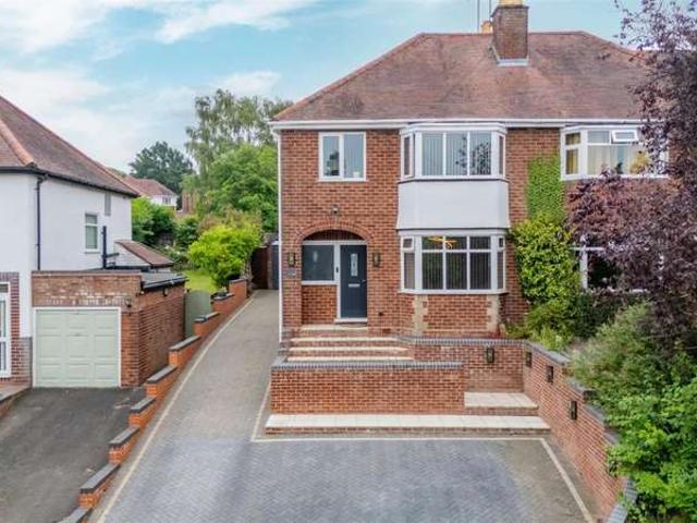 3 Bedroom Semi Detached House