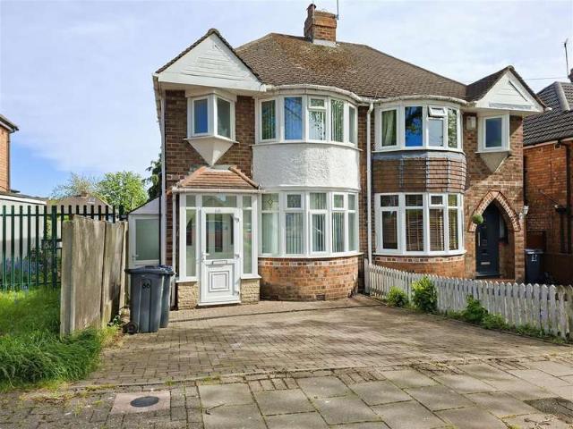 3 Bedroom Semi Detached House