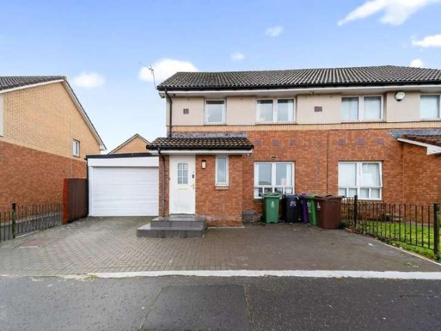 3 Bedroom Semi Detached House