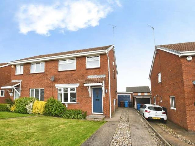 3 Bedroom Semi Detached House