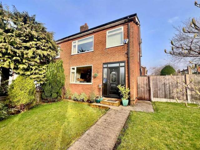 3 Bedroom Semi Detached House