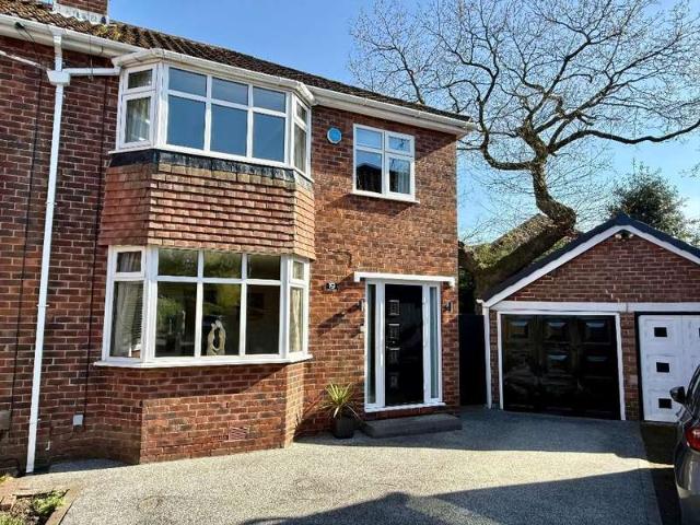 3 Bedroom Semi Detached House
