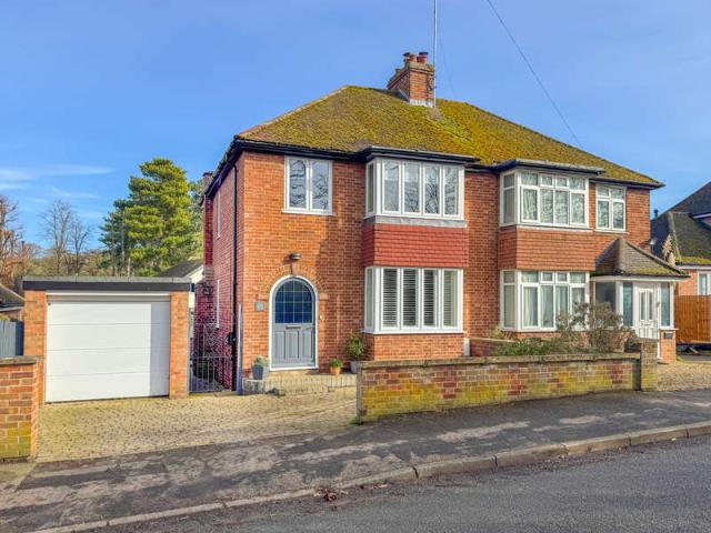 3 Bedroom Semi Detached House