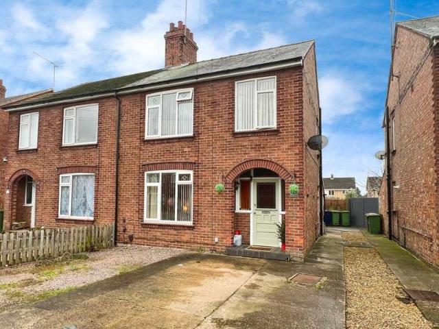 3 Bedroom Semi Detached House