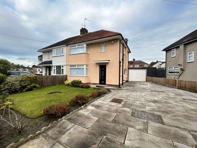 3 Bedroom Semi Detached House