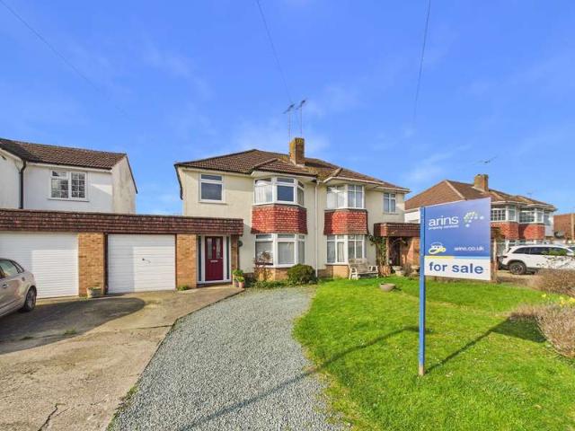 3 Bedroom Semi Detached House