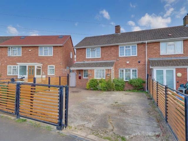 3 Bedroom Semi Detached House