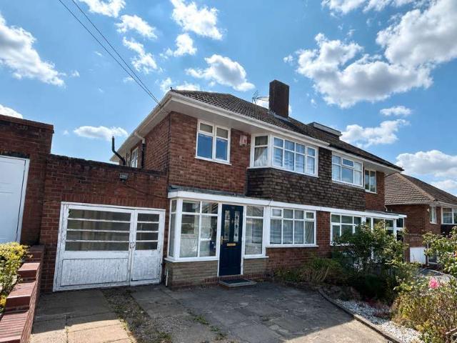 3 Bedroom Semi Detached House