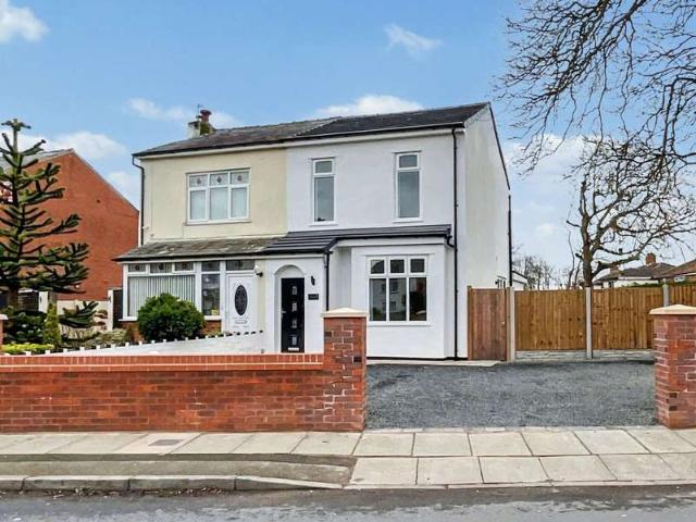 3 Bedroom Semi Detached House