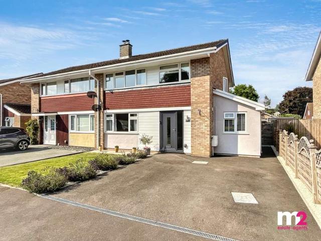 3 Bedroom Semi Detached House