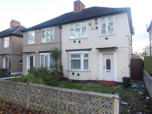 3 Bedroom Semi Detached House