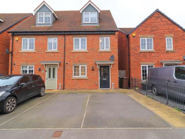 3 Bedroom Semi Detached House