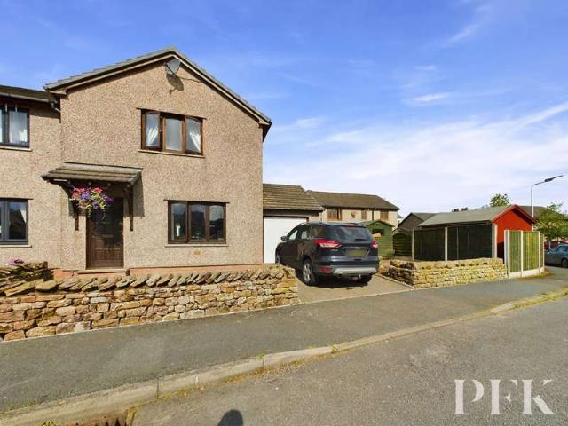 3 Bedroom Semi Detached House