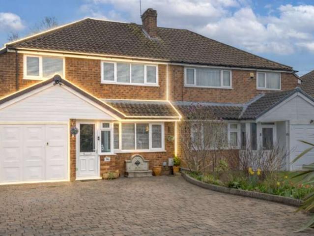 3 Bedroom Semi Detached House