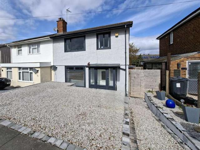 3 Bedroom Semi Detached House