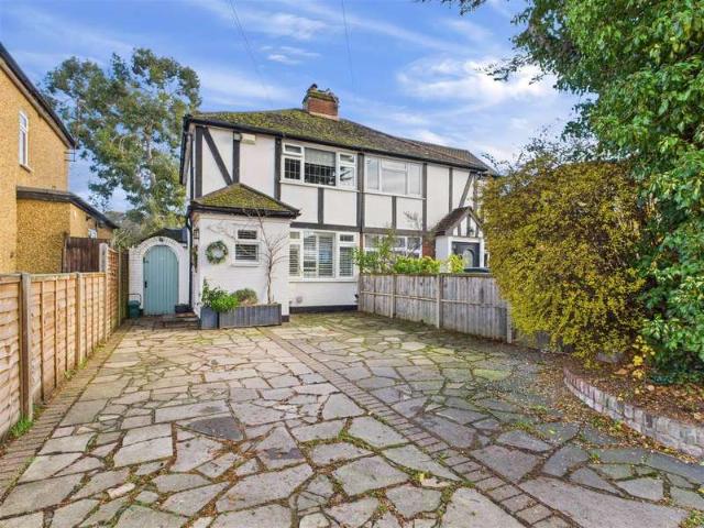 3 Bedroom Semi Detached House