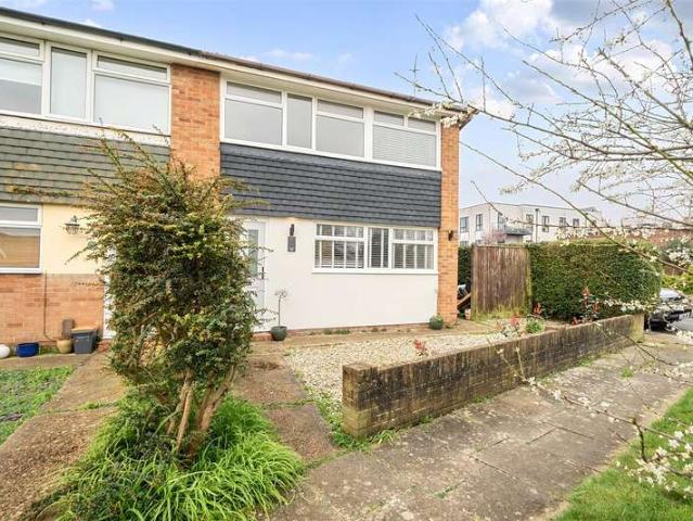 3 Bedroom Semi Detached House