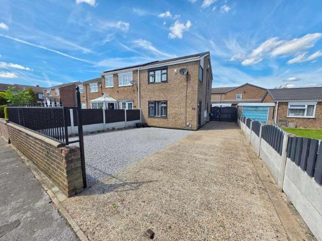 3 Bedroom Semi Detached House