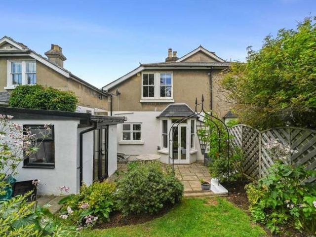 3 Bedroom Semi Detached House