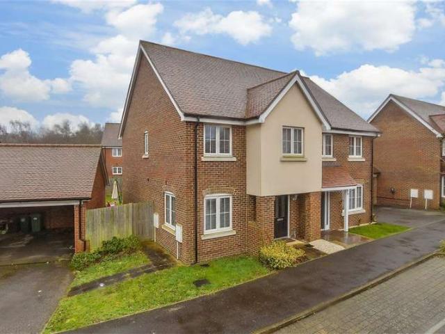 3 Bedroom Semi Detached House