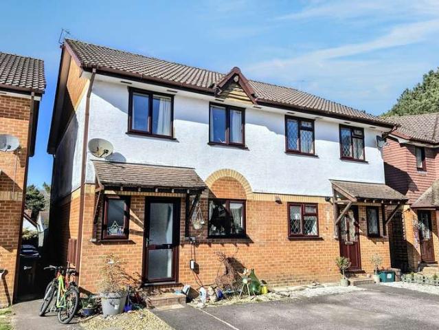 3 Bedroom Semi Detached House