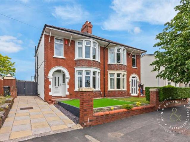 3 Bedroom Semi Detached House