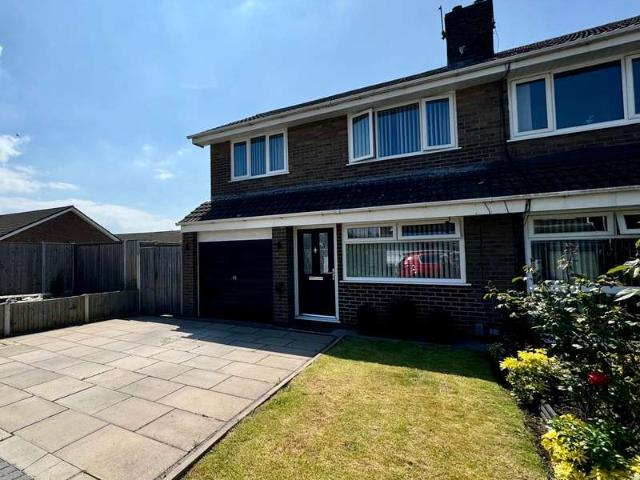 3 Bedroom Semi Detached House