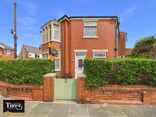 3 Bedroom Semi Detached House
