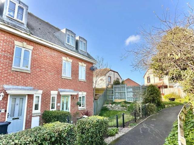 3 Bedroom Semi Detached House