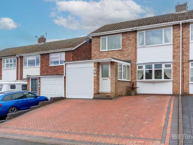 3 Bedroom Semi Detached House