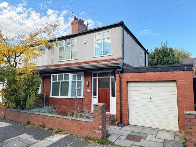 3 Bedroom Semi Detached House