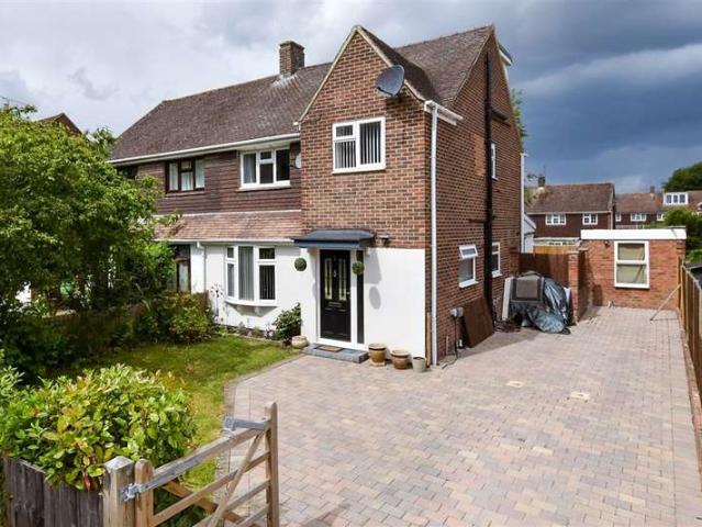 3 Bedroom Semi Detached House