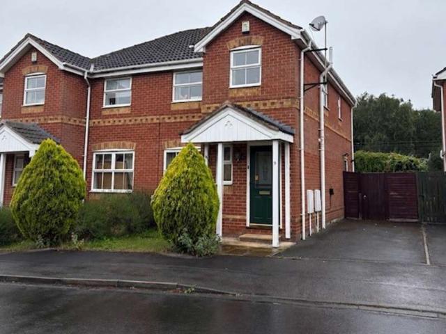 3 Bedroom Semi Detached House