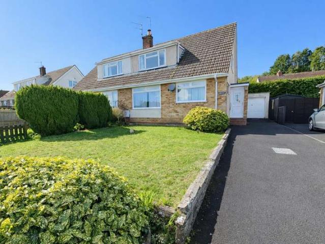 3 Bedroom Semi Detached House