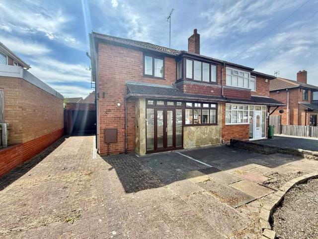 3 Bedroom Semi Detached House