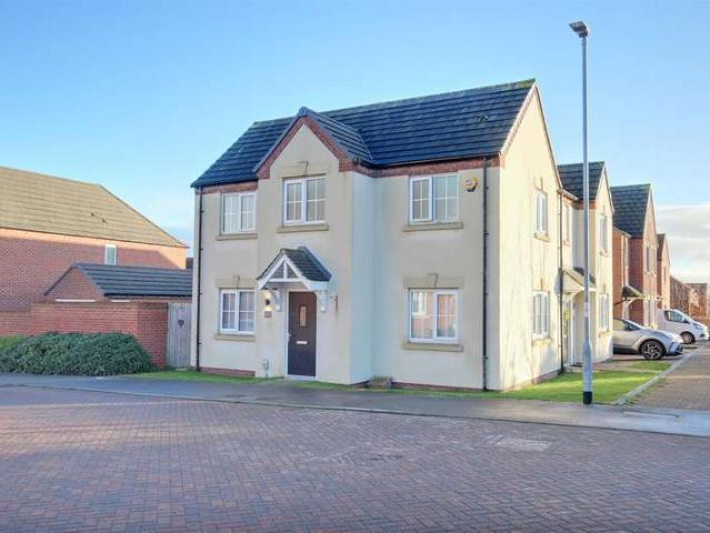 3 Bedroom Semi Detached House