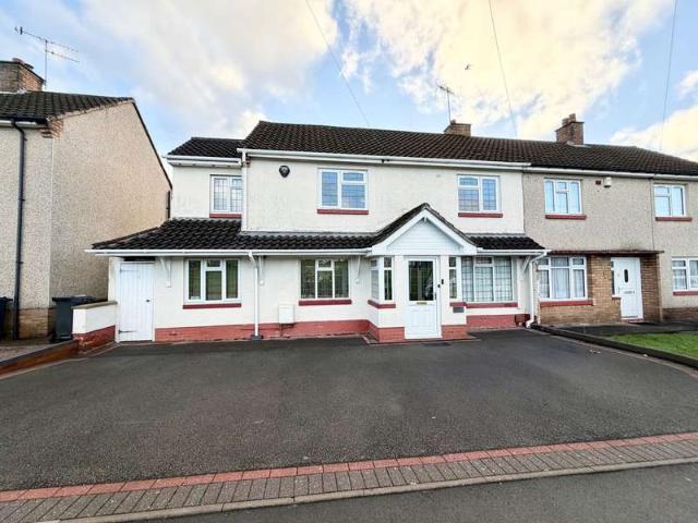 3 Bedroom Semi Detached House