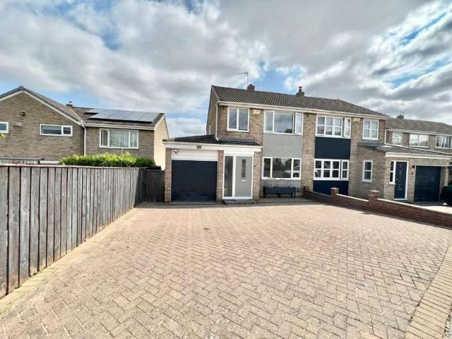 3 Bedroom Semi Detached House