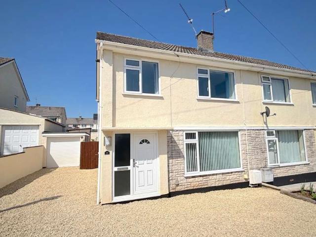3 Bedroom Semi Detached House
