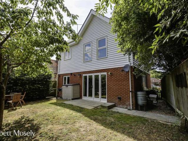 3 Bedroom Semi Detached House
