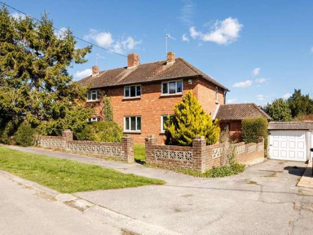 3 Bedroom Semi Detached House