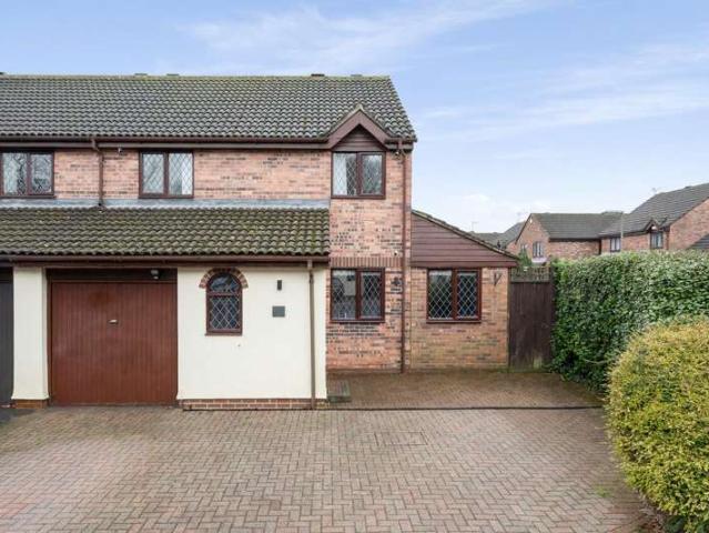 3 Bedroom Semi Detached House