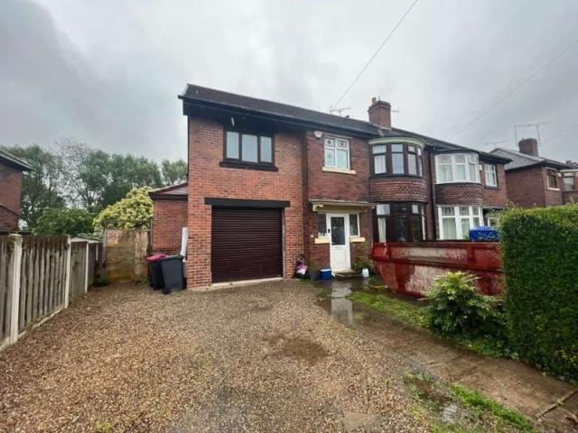 3 Bedroom Semi Detached House