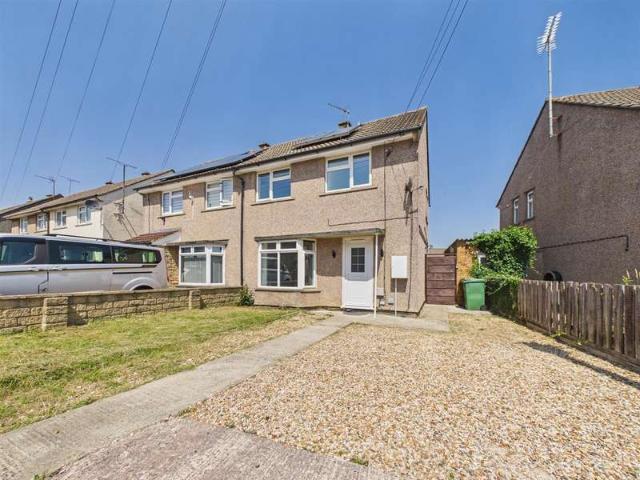 3 Bedroom Semi Detached House