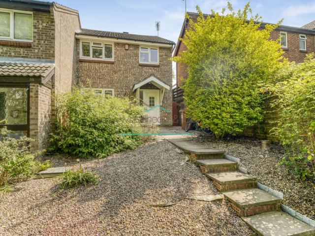 3 Bedroom Semi Detached House