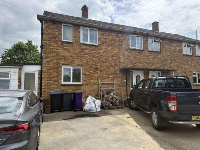 3 Bedroom Semi Detached House